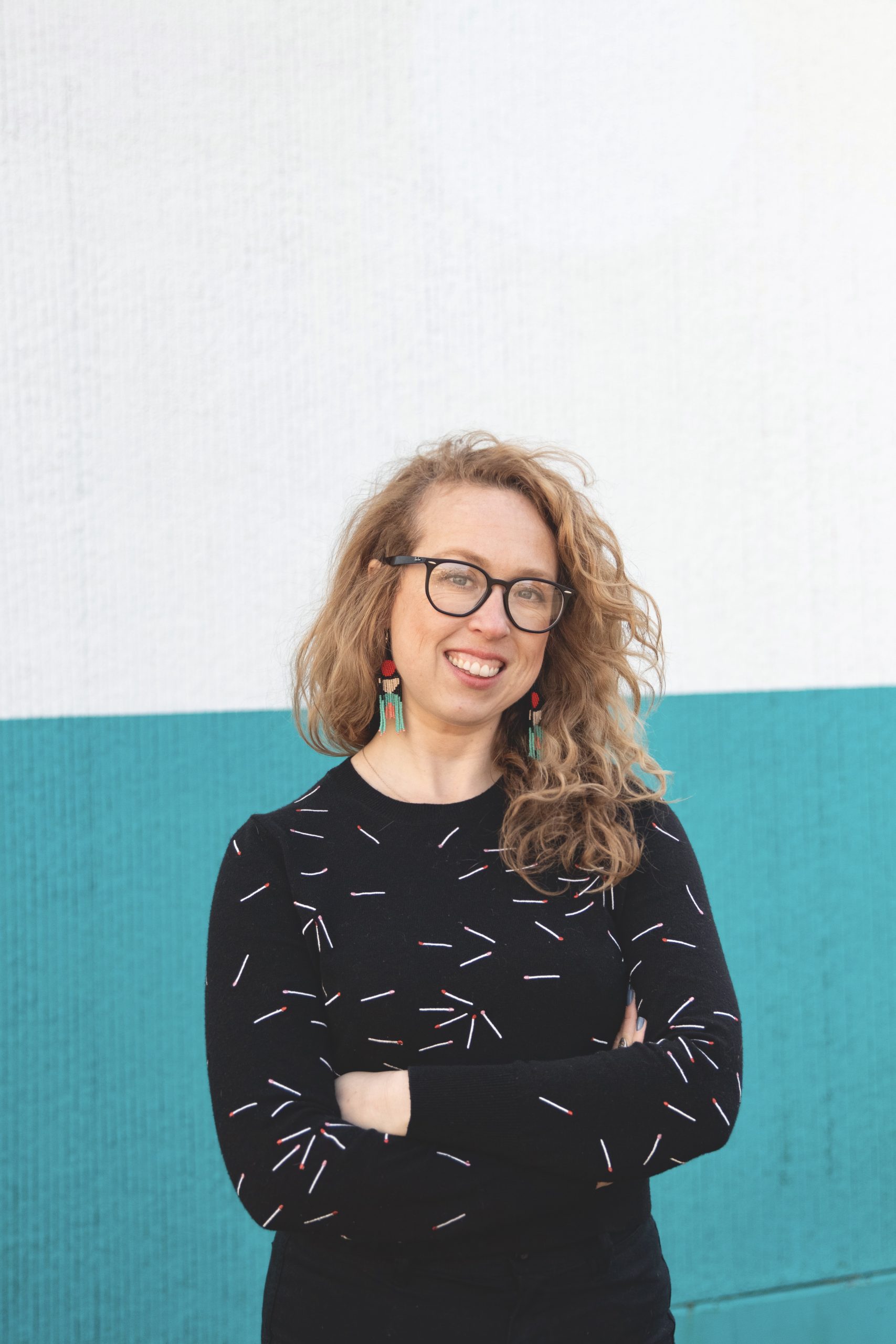 Artist Leslie Barlow mixes nostalgia, joy in creating the 2022 ...