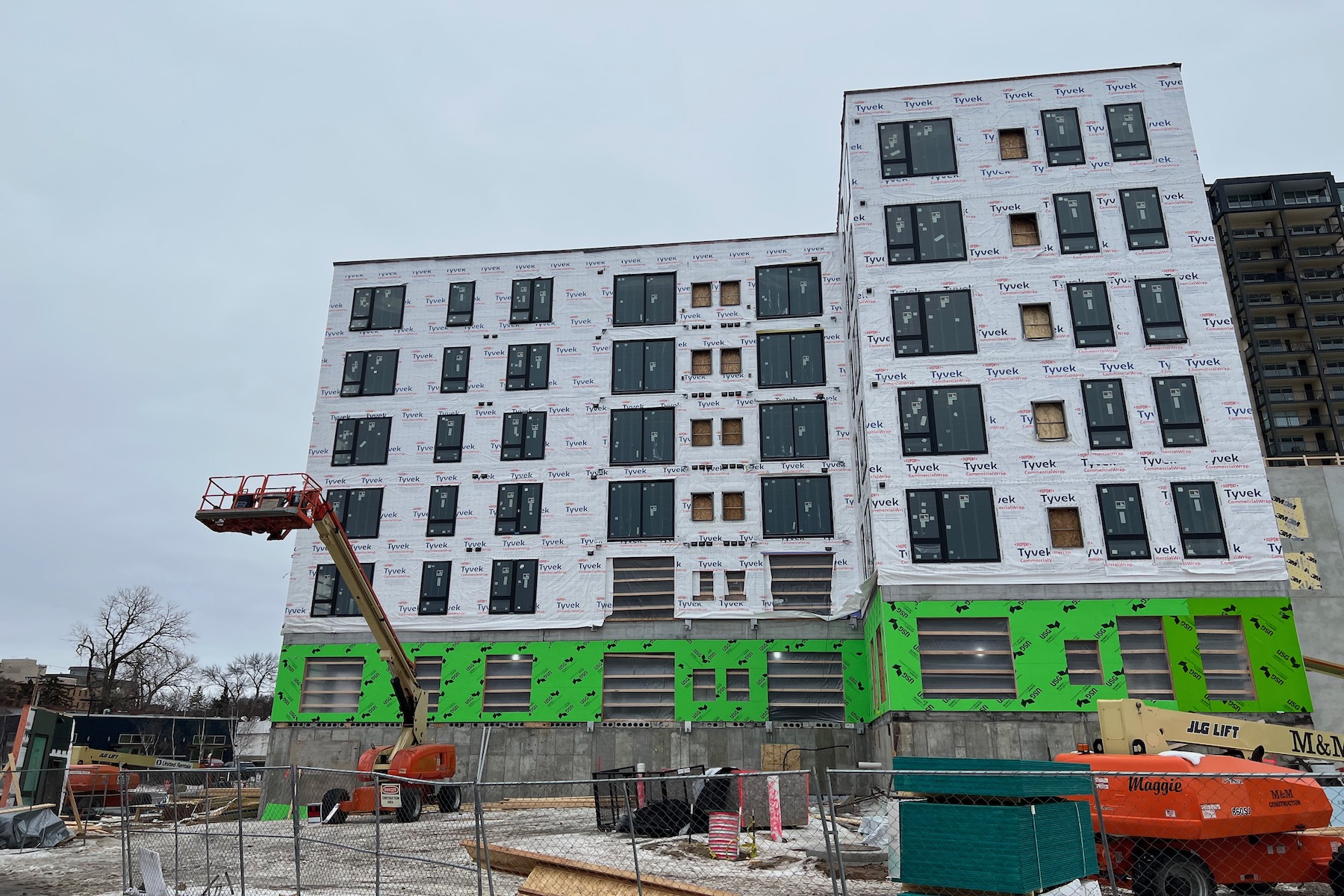 Modernizing energy efficiency codes in apartment buildings would ...