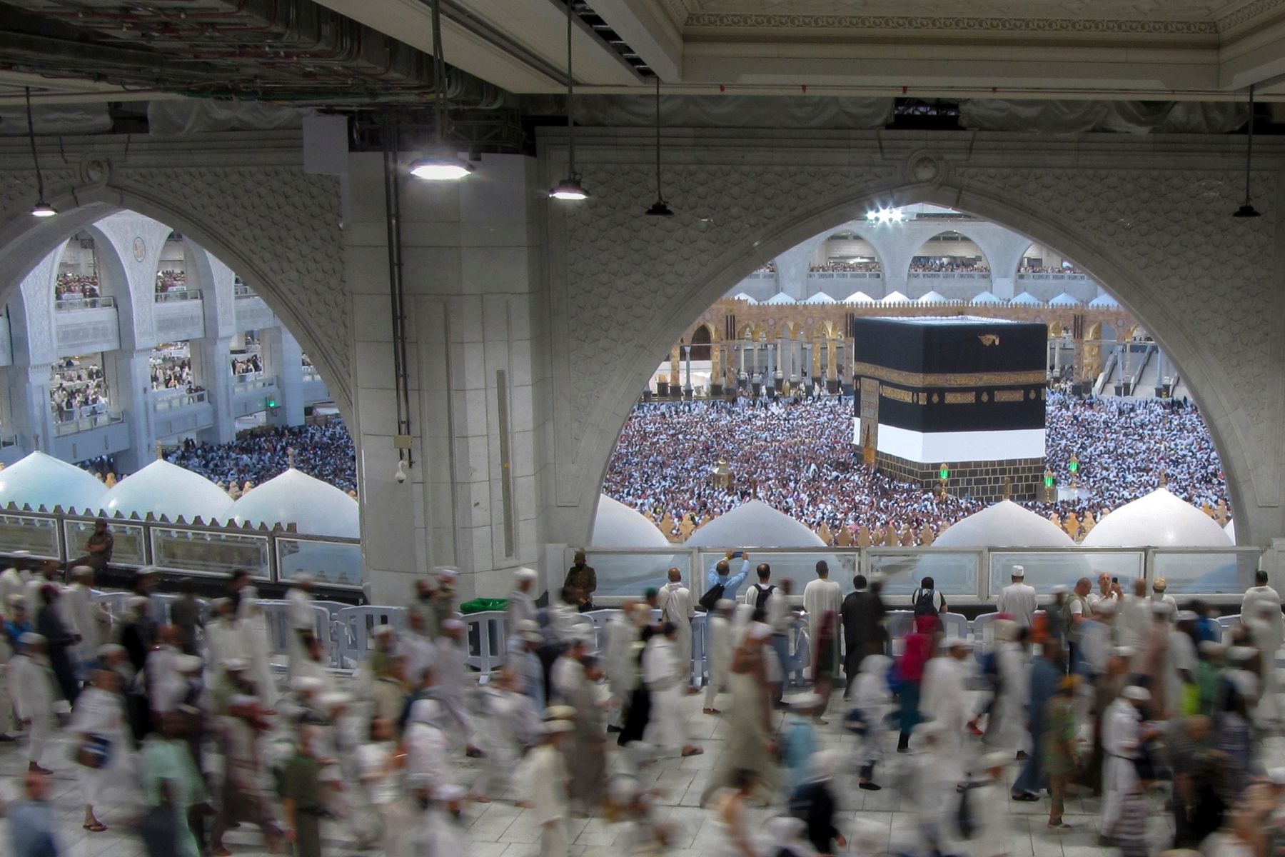 Why do Muslims make the Hajj pilgrimage to Mecca?