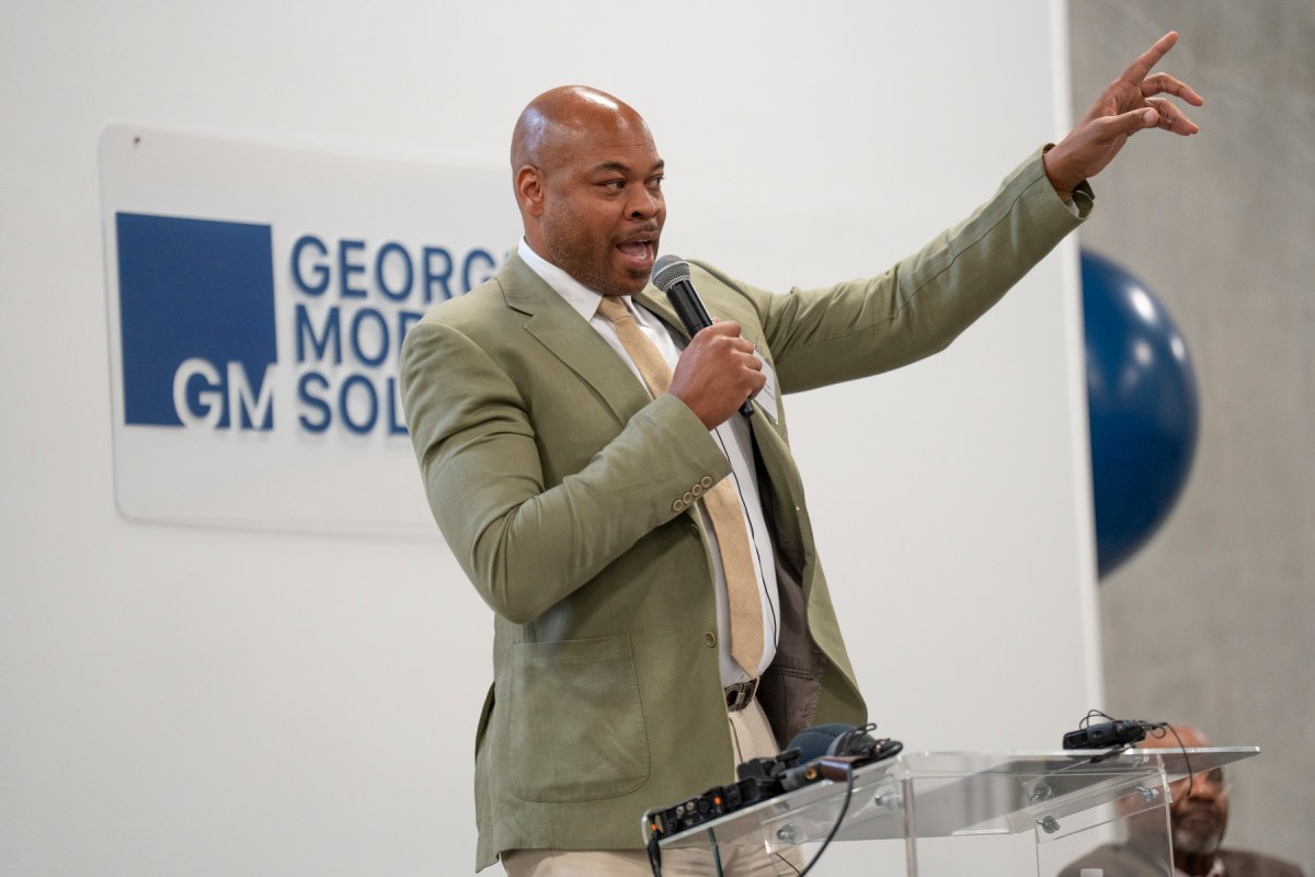 Ex-NBA star breaks ground on N. Mpls. modular building plant