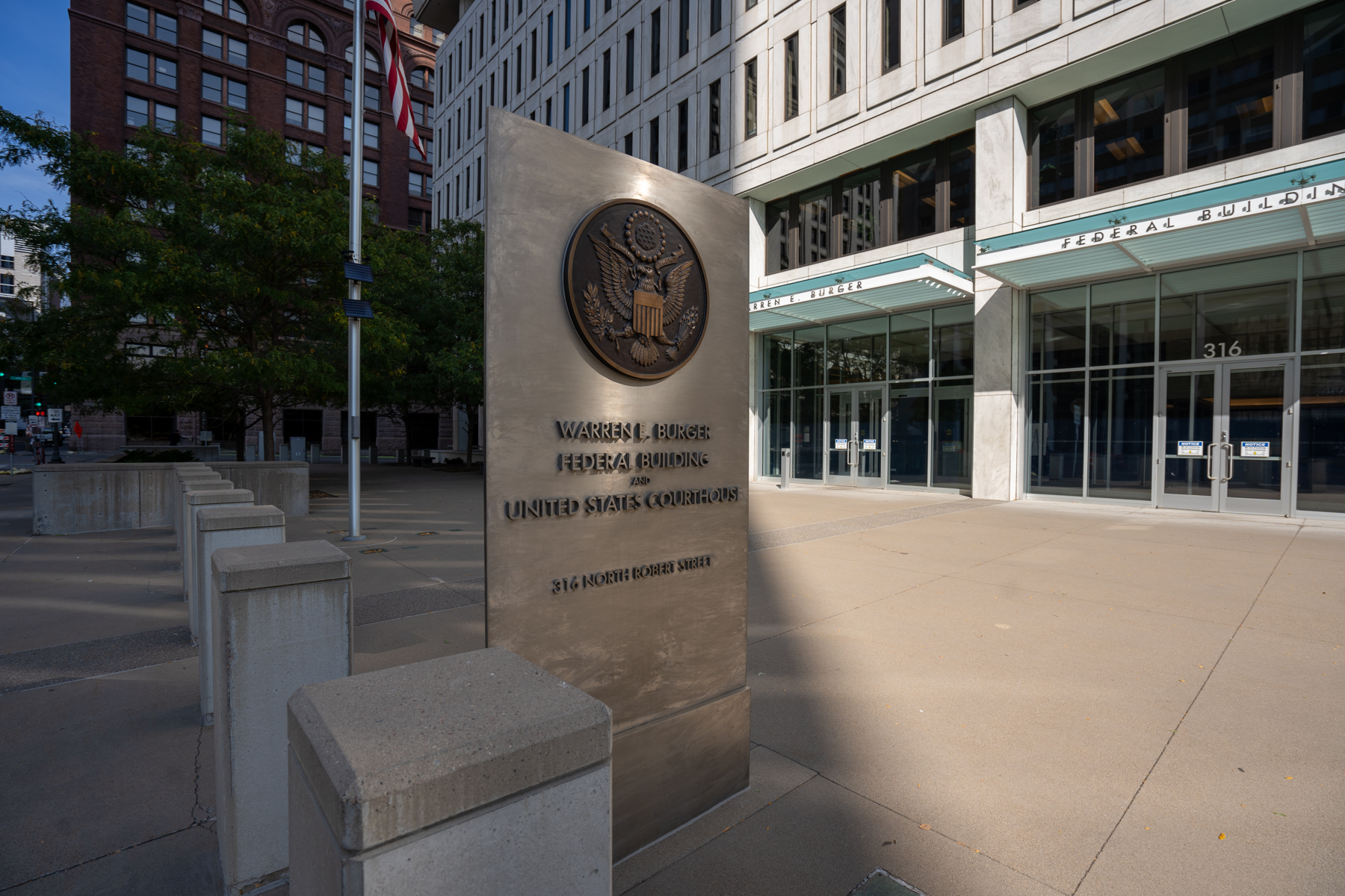 Federal jury convicts Derrick Thompson on drug, gun charges