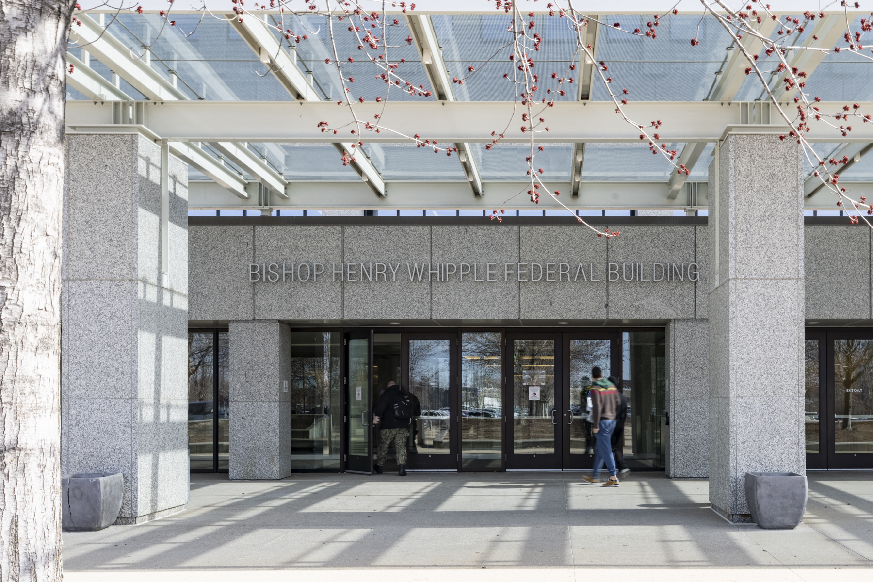 Minnesota man says ICE illegally deported him to Ghana